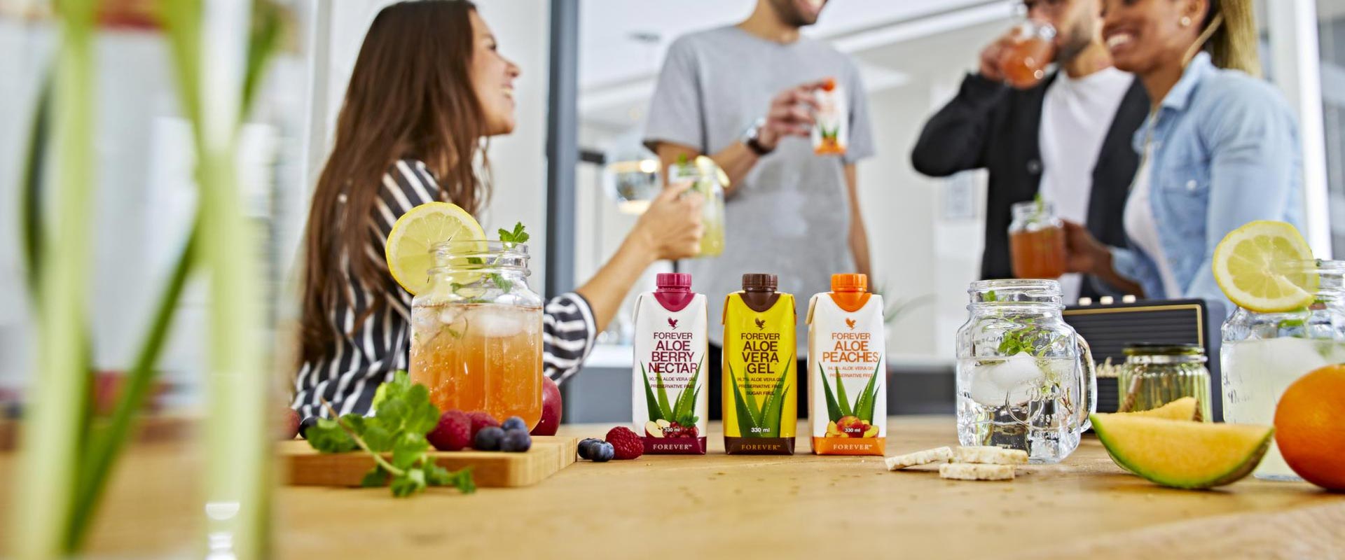 FRUITY FRUITY: UNE BOISSON SAINE AVEC ALOE ET PÊCHE